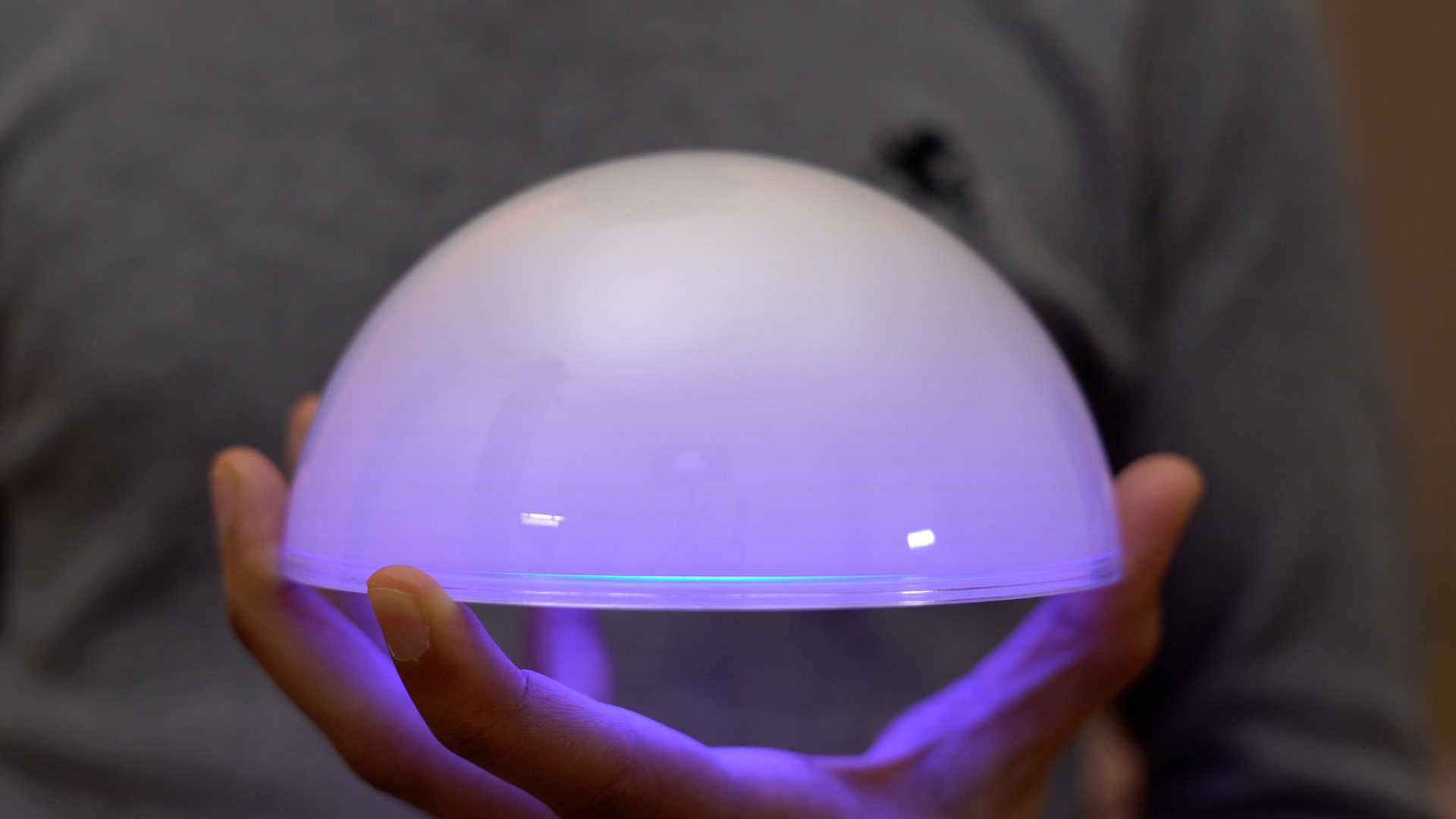 Hands-on: Philips Hue Go - dynamic lighting anywhere you please [Video ...