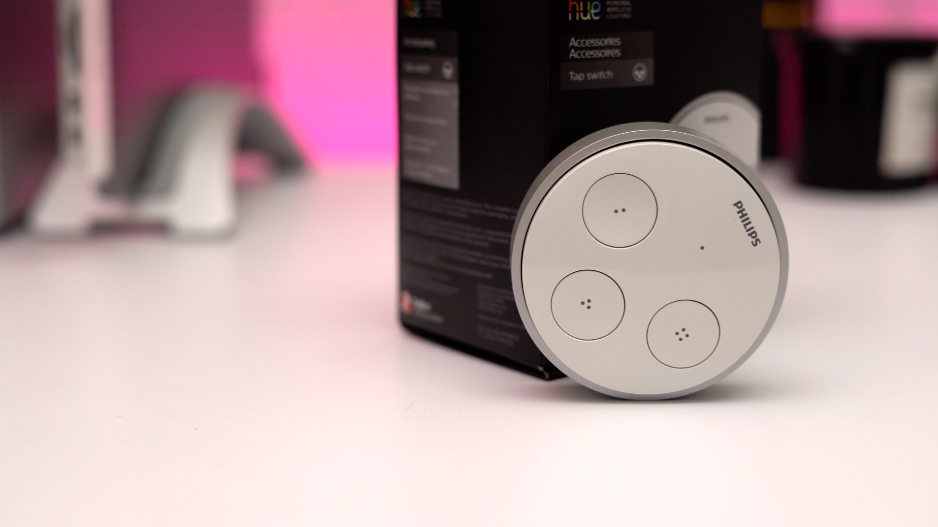 Hands-on with the Philips Hue Tap: a wireless light switch powered by ...