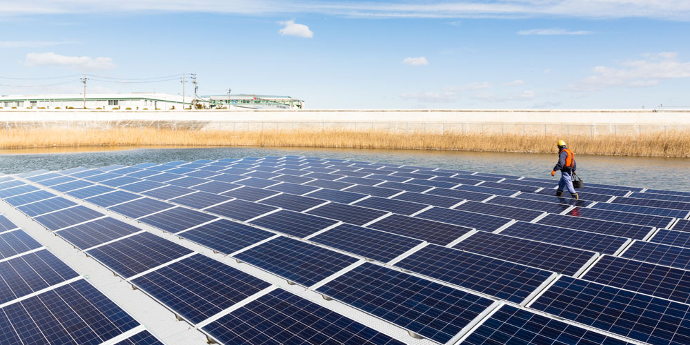 Apple moves closer to 100% renewable energy as it issues $1 billion ...