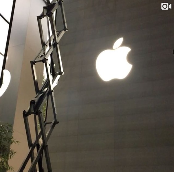 Apple unveils Singapore store, with Today at Apple section on upper ...