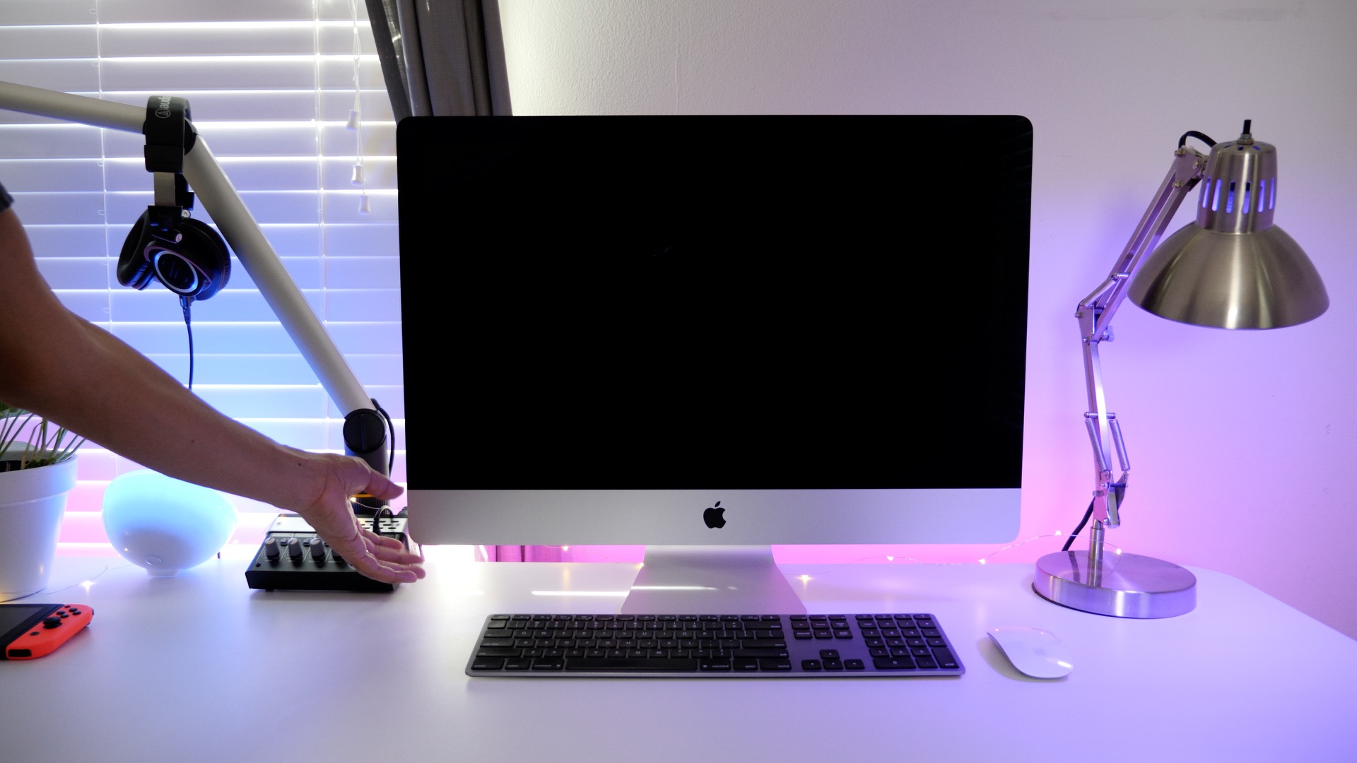 Hands-on: The entry-level Mid-2017 5K iMac is a great deal with room ...