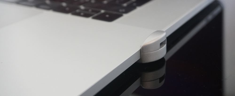 Mini-review: Compulocks Ledge brings back security locks to thinner ...