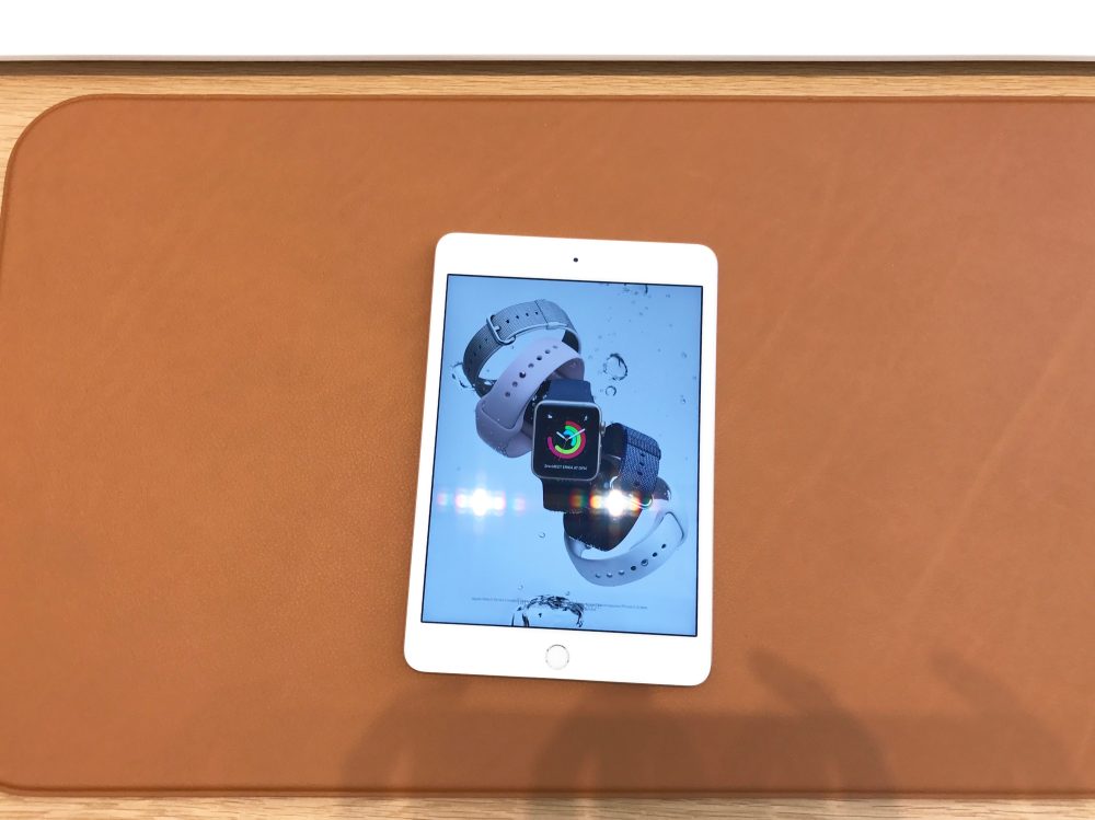 A look inside Apple's new Madison store in the Hilldale Shopping Center ...