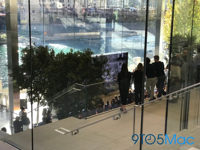 Apple's new Chicago flagship store is more than an architectural marvel ...