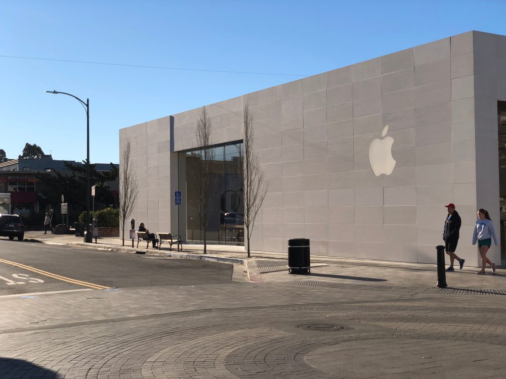 Apple's retail store in Burlingame, CA reopens after significant ...