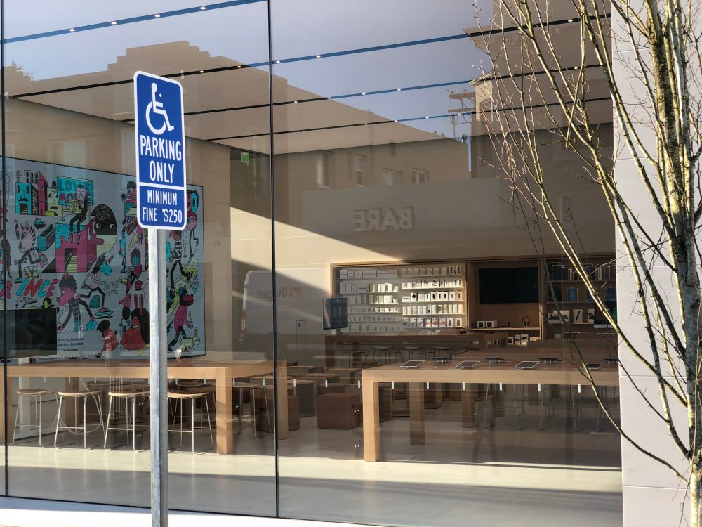 Apple's retail store in Burlingame, CA reopens after significant ...