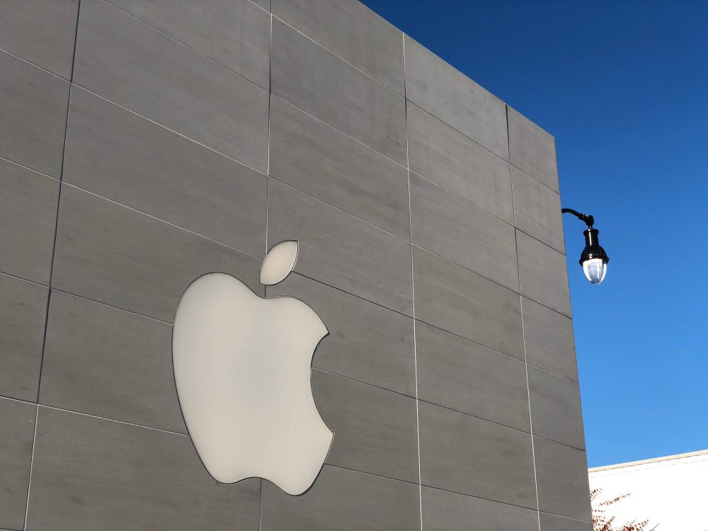 Apple's retail store in Burlingame, CA reopens after significant ...
