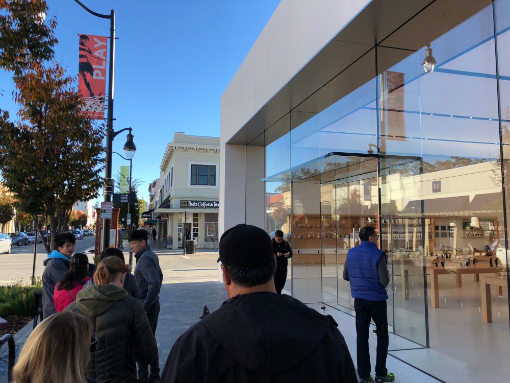Apple's retail store in Burlingame, CA reopens after significant ...