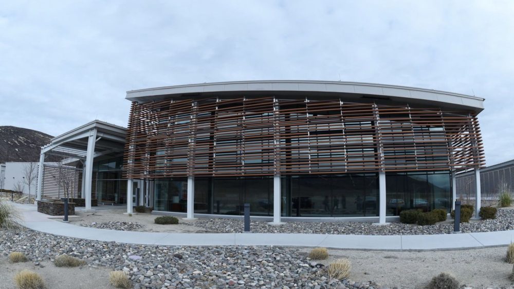 Tim Cook attends Apple's new Reno facility groundbreaking with surprise ...