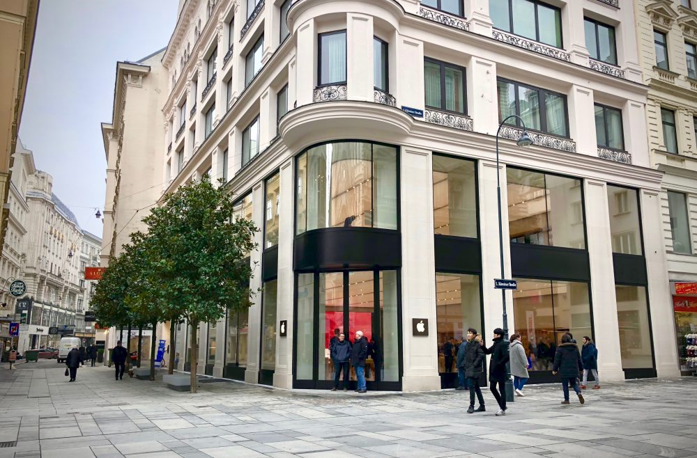 Apple shares fresh photos of new Vienna, Austria retail store ahead of ...