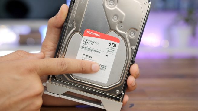 Hands-on: CalDigit T4 Thunderbolt 3 RAID external storage enclosure ...