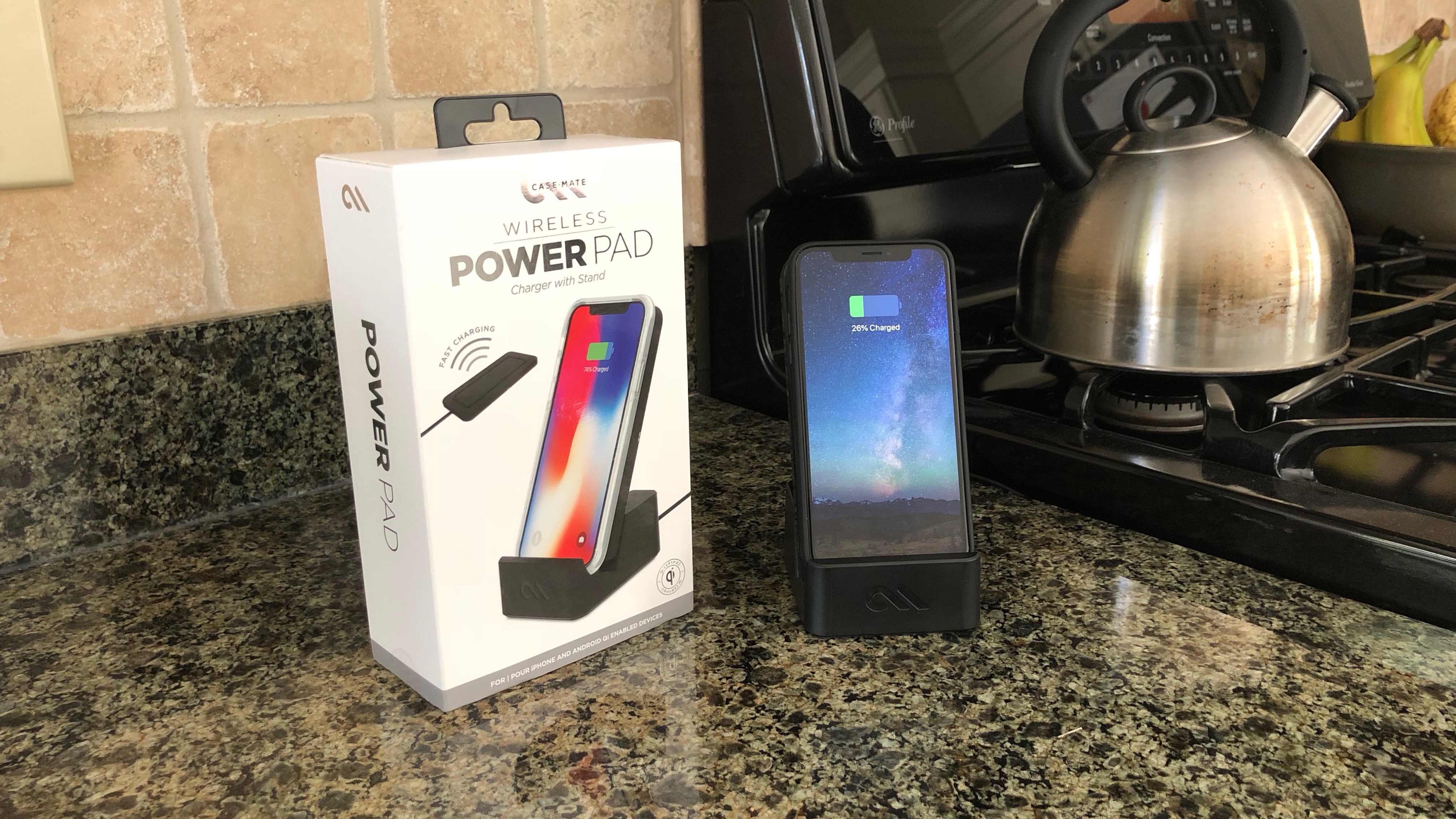 Review: Case-Mate’s convertible 9W Qi Power Pad lets you easily use ...