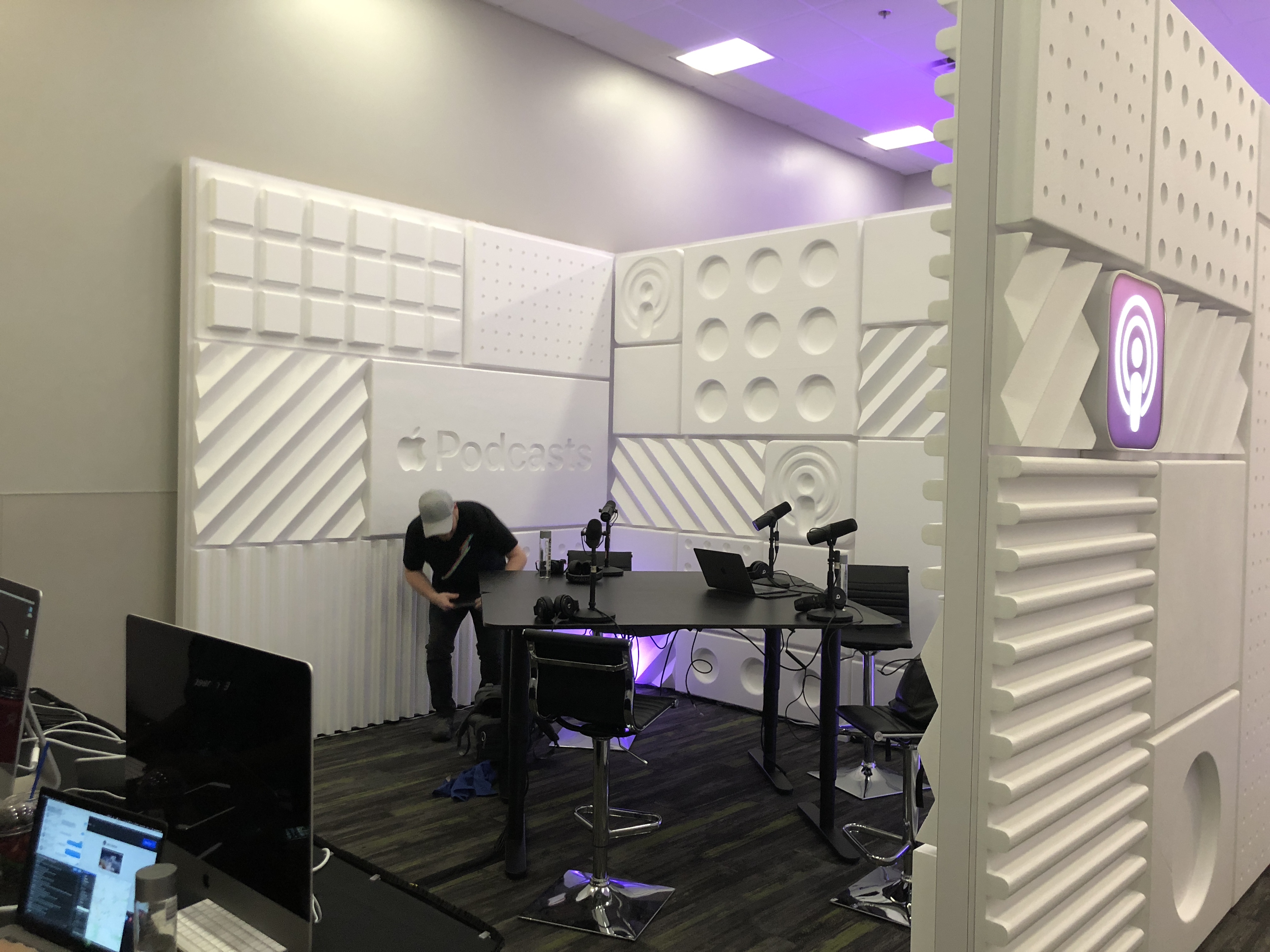 Behind the scenes at Apple’s WWDC Podcast studio setup [Gallery] - 9to5Mac