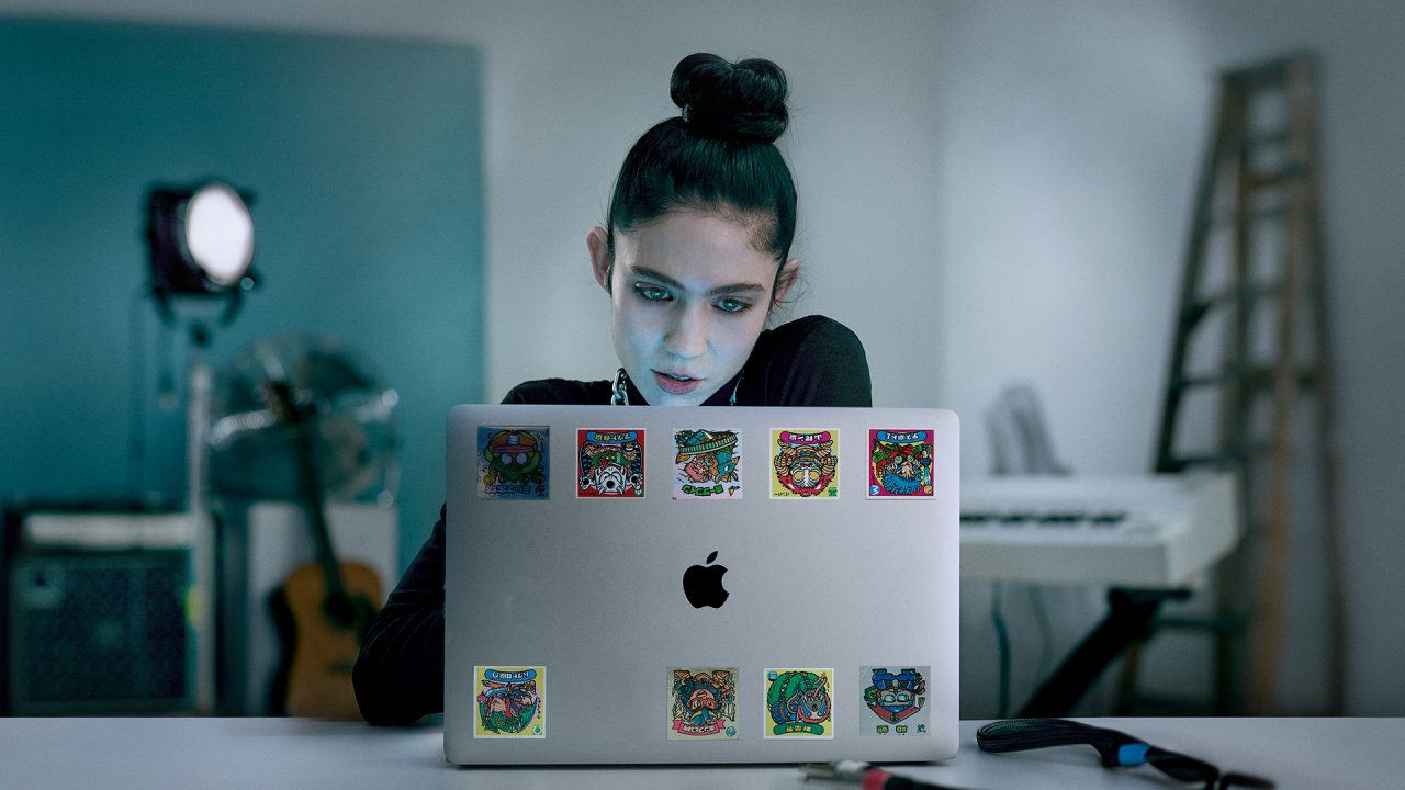 Apple debuts new 'Behind the Mac' ad campaign highlighting individual ...