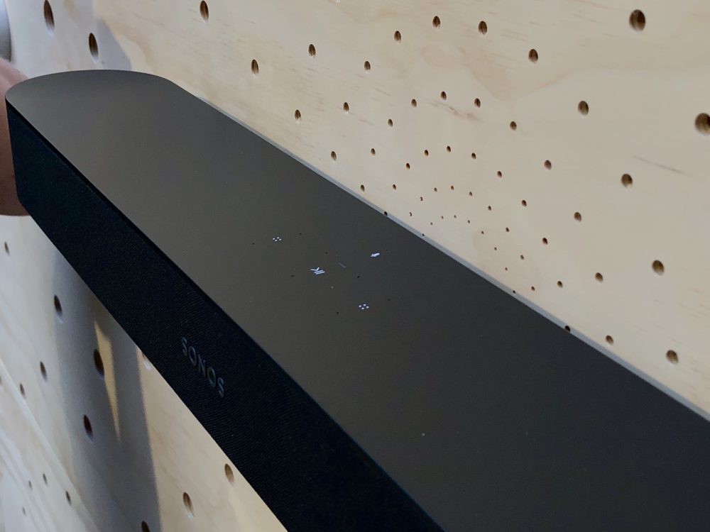 Sonos introduces 'Beam' sound bar with AirPlay 2, Siri and Alexa ...