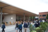 Gallery: Striking new Apple store in Seattle’s University Village ...