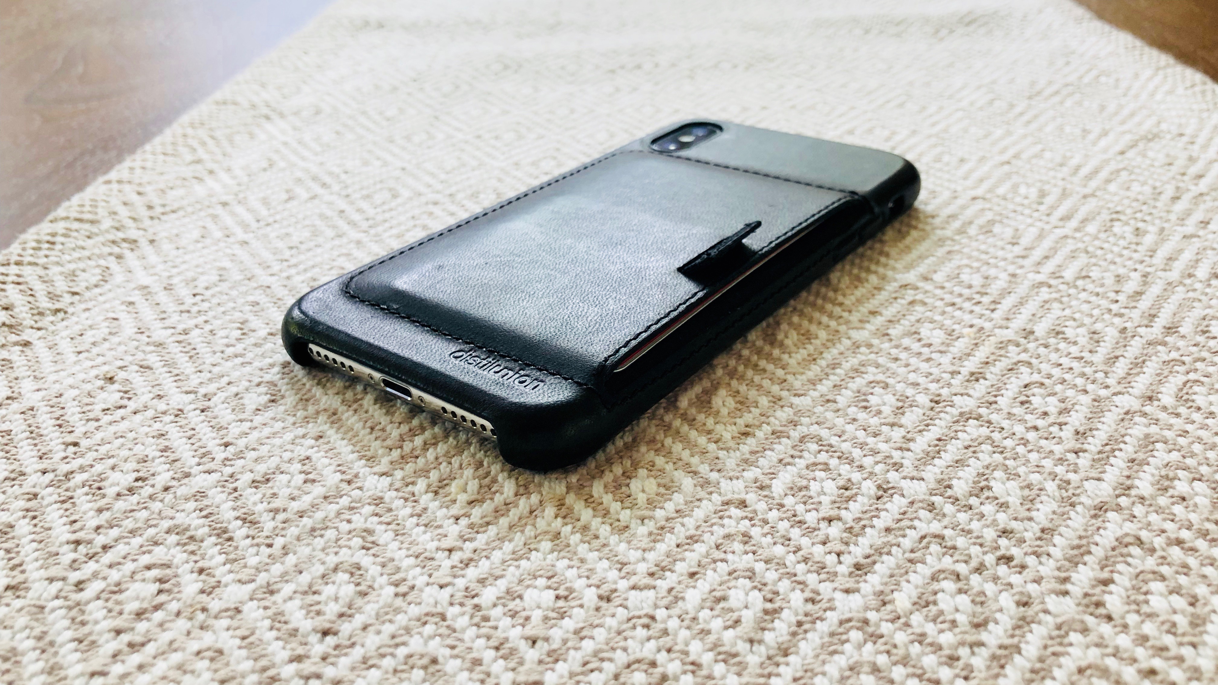 Wally Case for iPhone X with a hidden wallet is great for fans of Apple ...