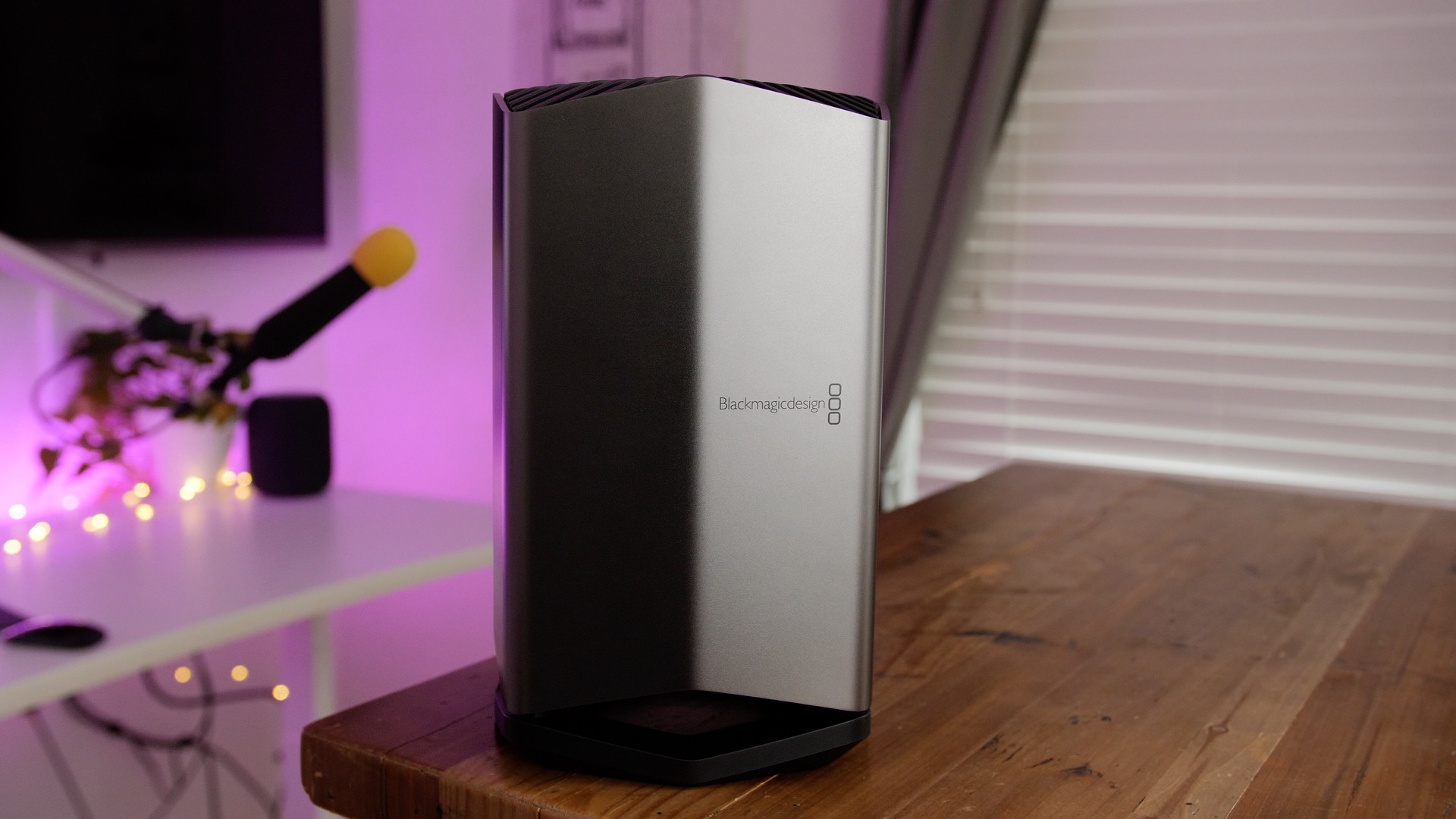 Review: Blackmagic eGPU - quiet, beautiful, and limited in scope [Video ...
