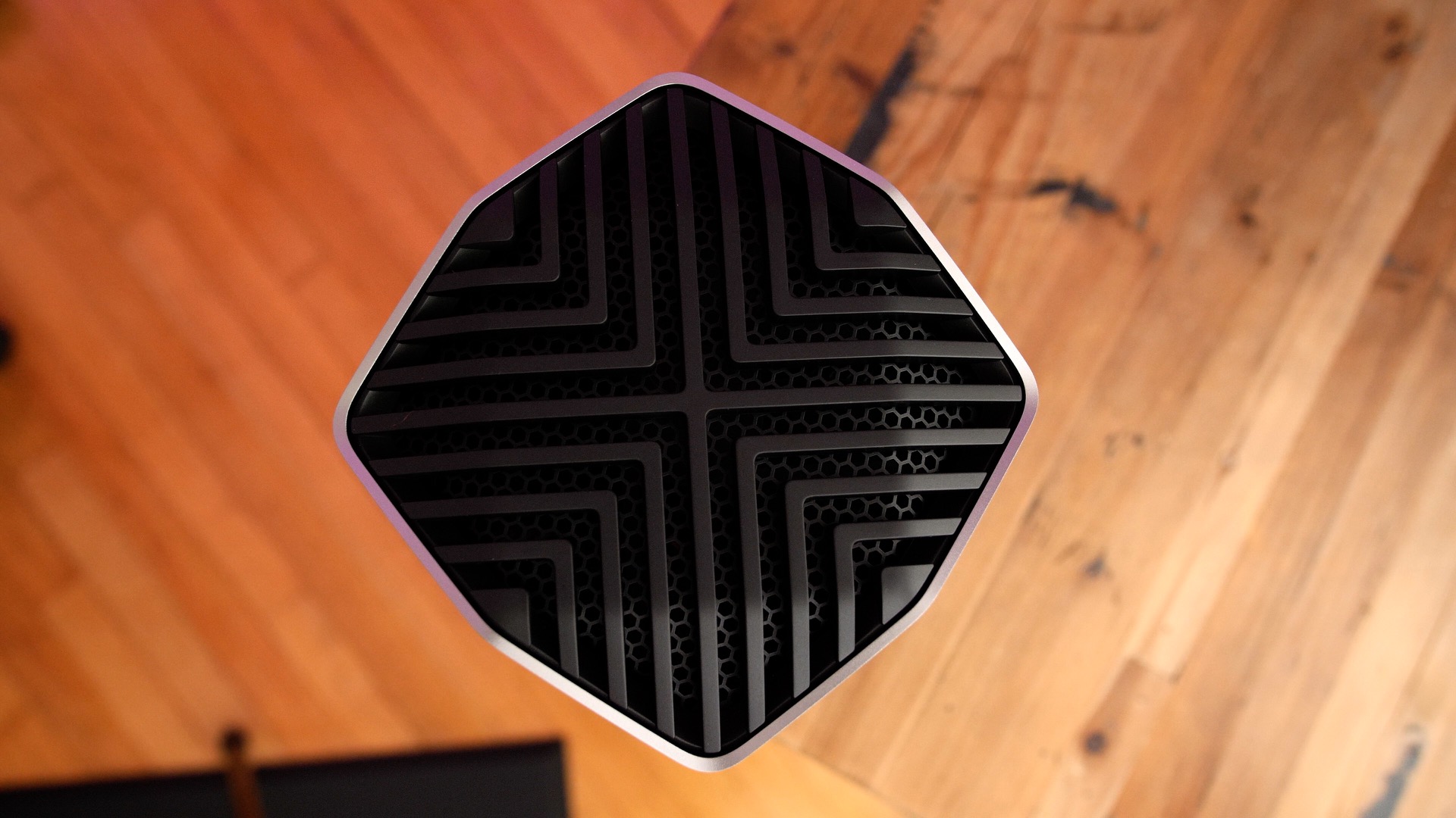 Review: Blackmagic eGPU - quiet, beautiful, and limited in scope [Video ...