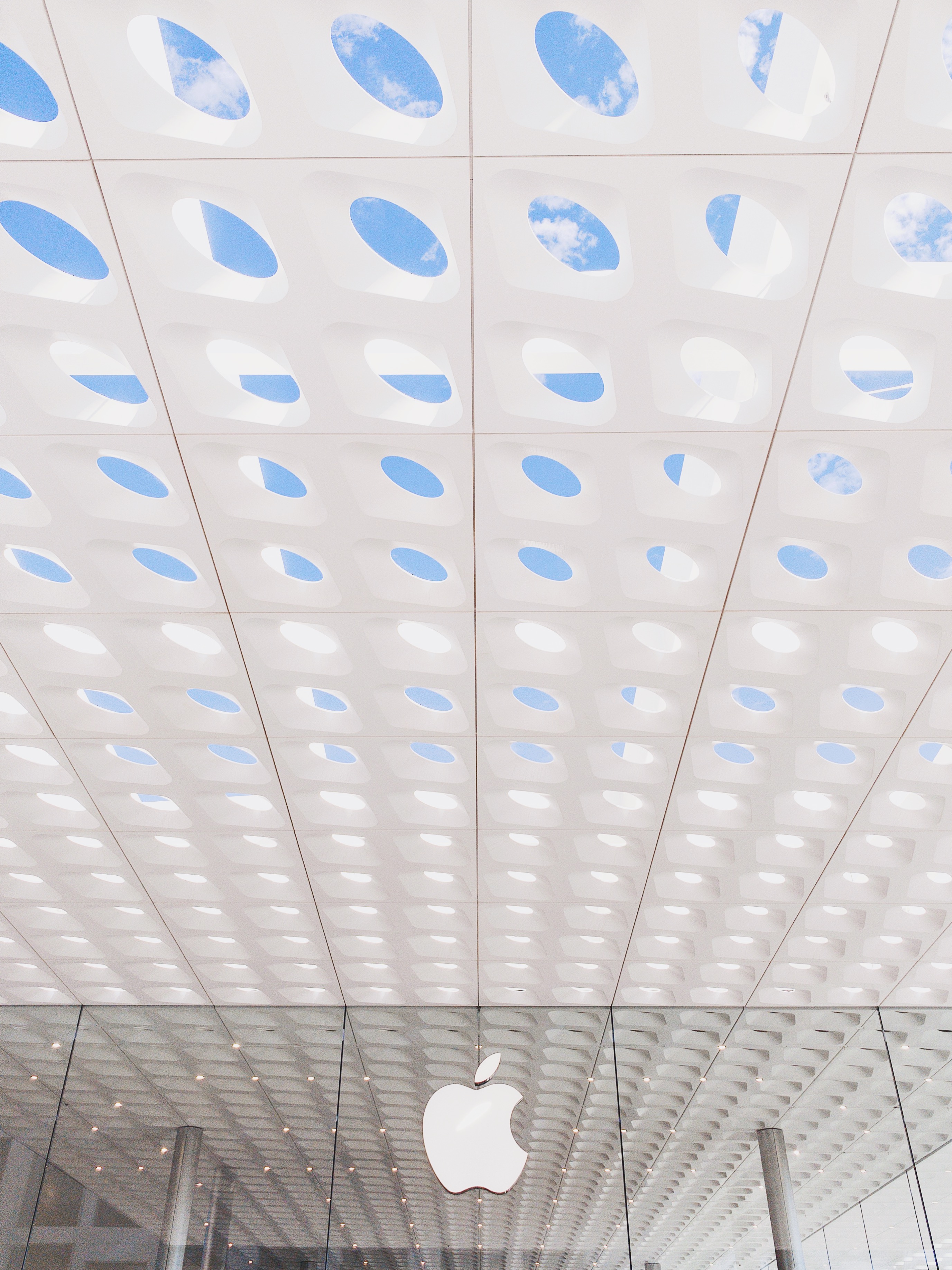 Retail marathon: Apple stores open in Scottsdale, Deer Park, Lehigh ...