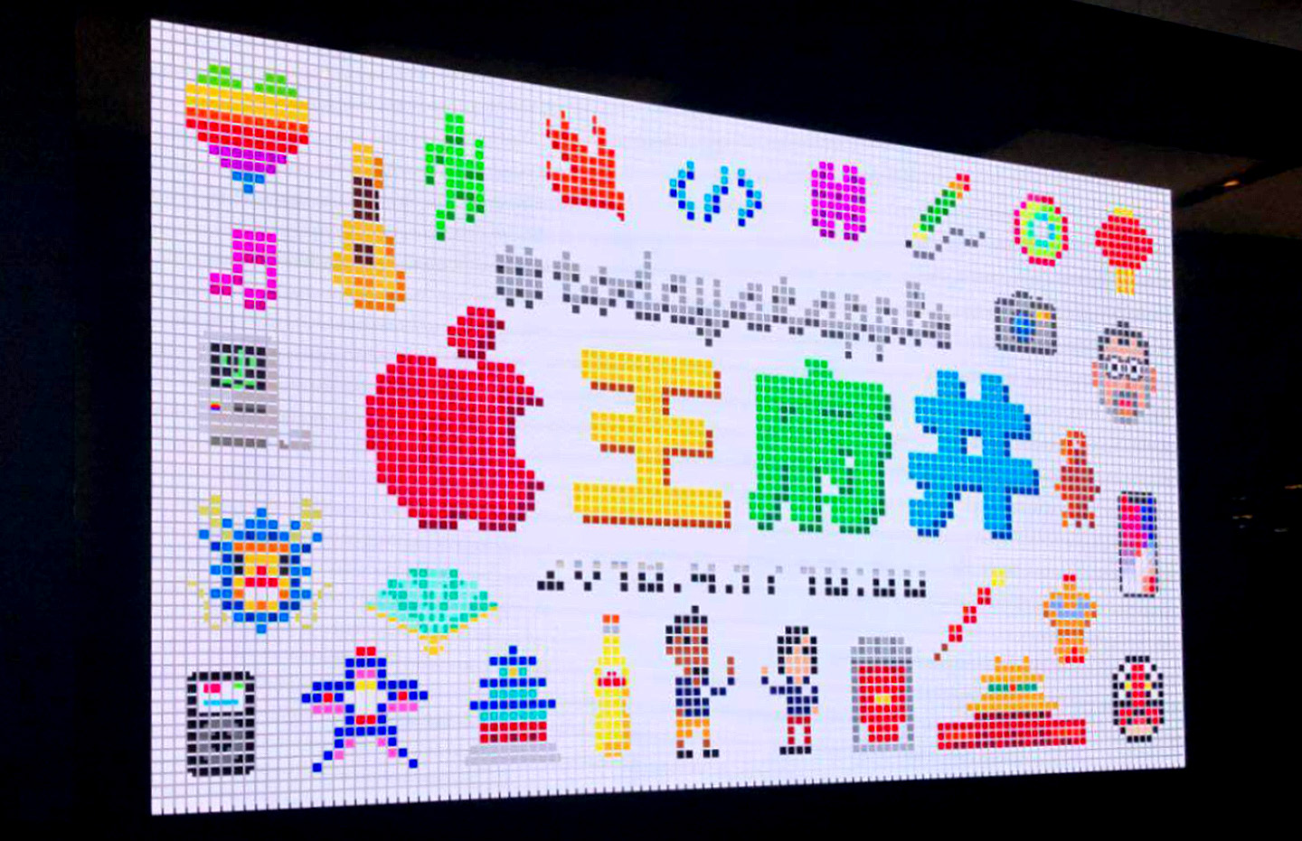 New Suzhou and Eastview Apple stores open to iPhone XS and Apple Watch ...