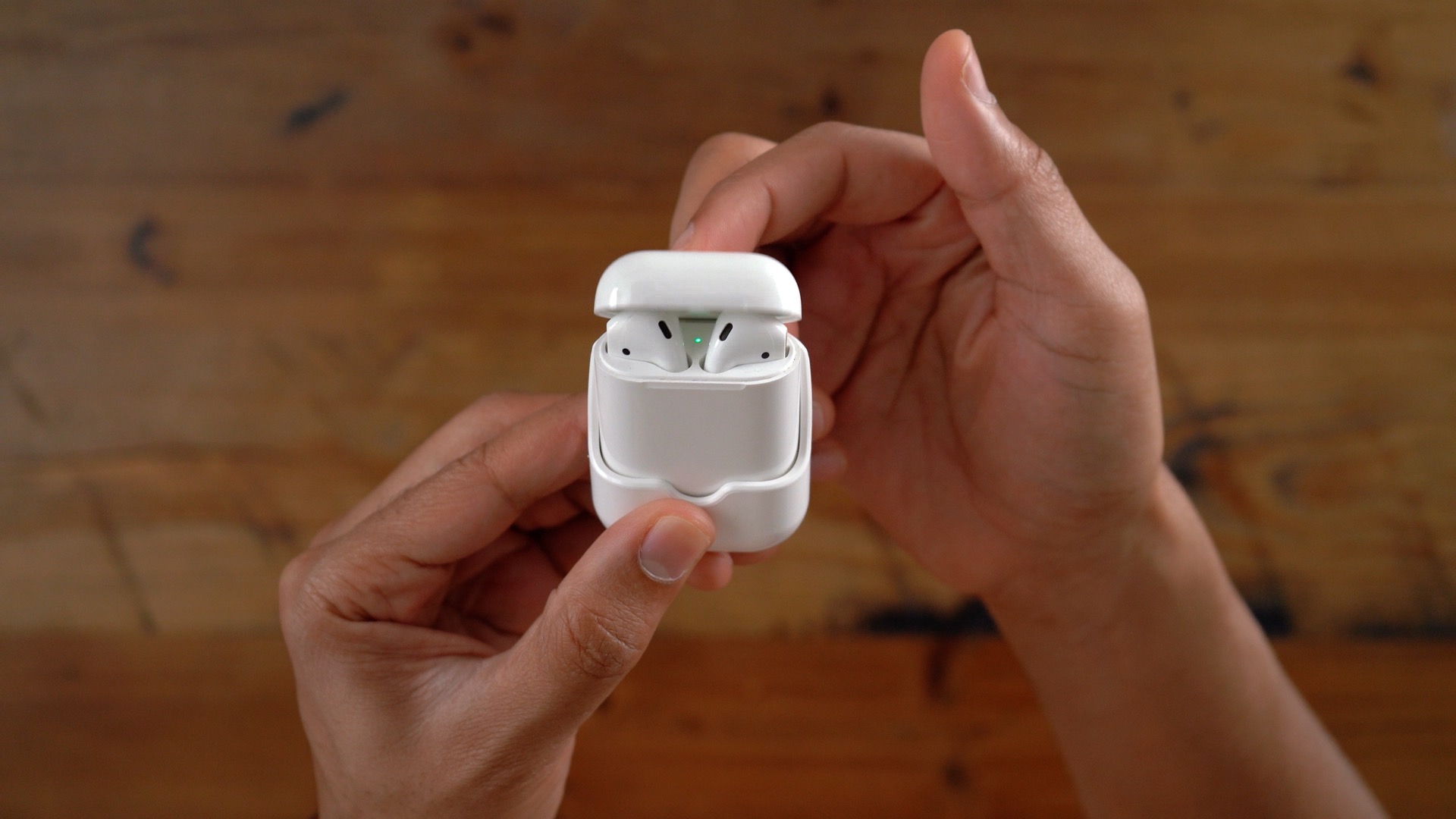 Review: Wirelessly charge AirPods with HyperJuice's handy adapter ...