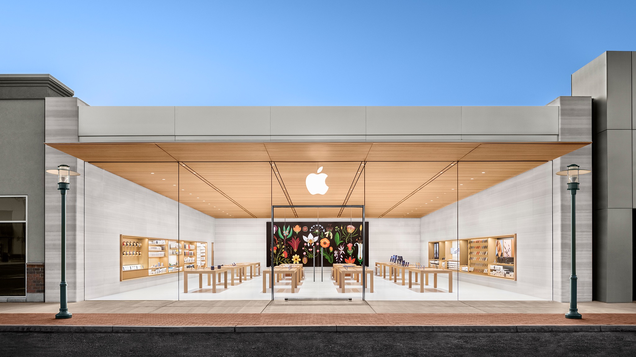 Apple Southlake Town Square reopening November 3rd with new design ...