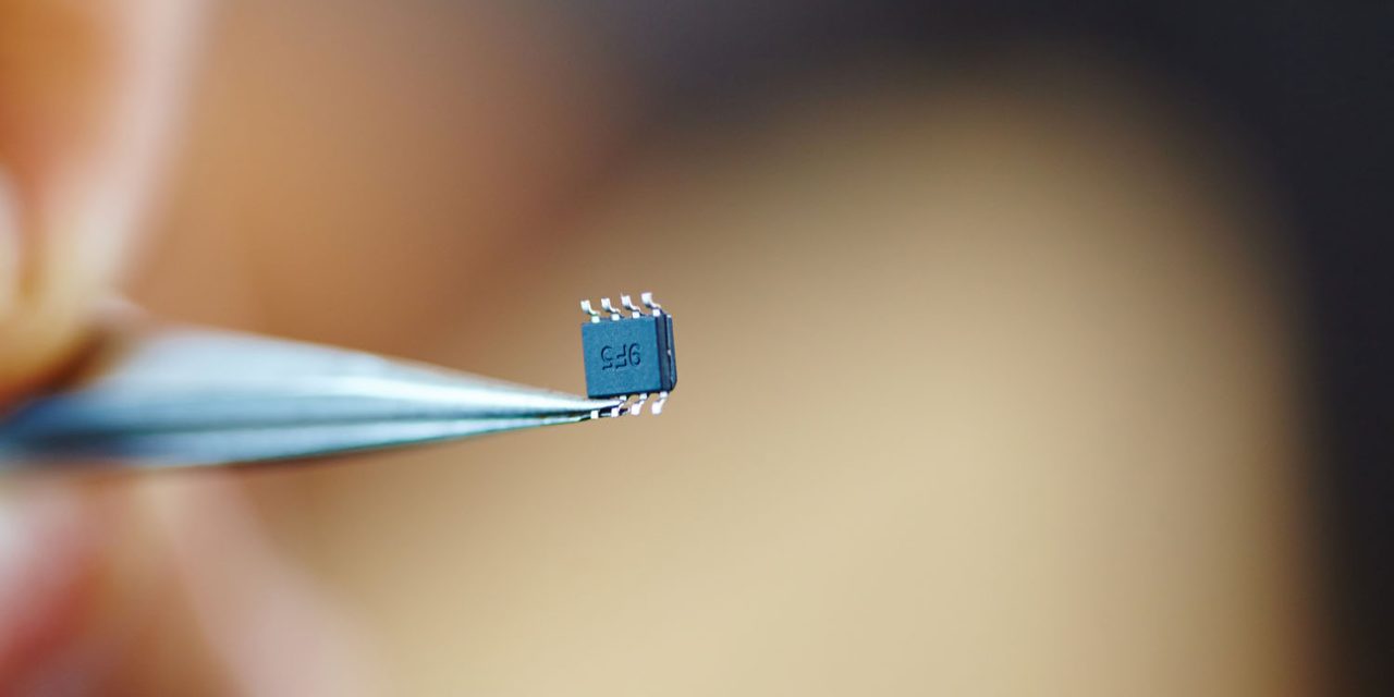 Spy chip story rumbles on as senators demand answers - 9to5Mac