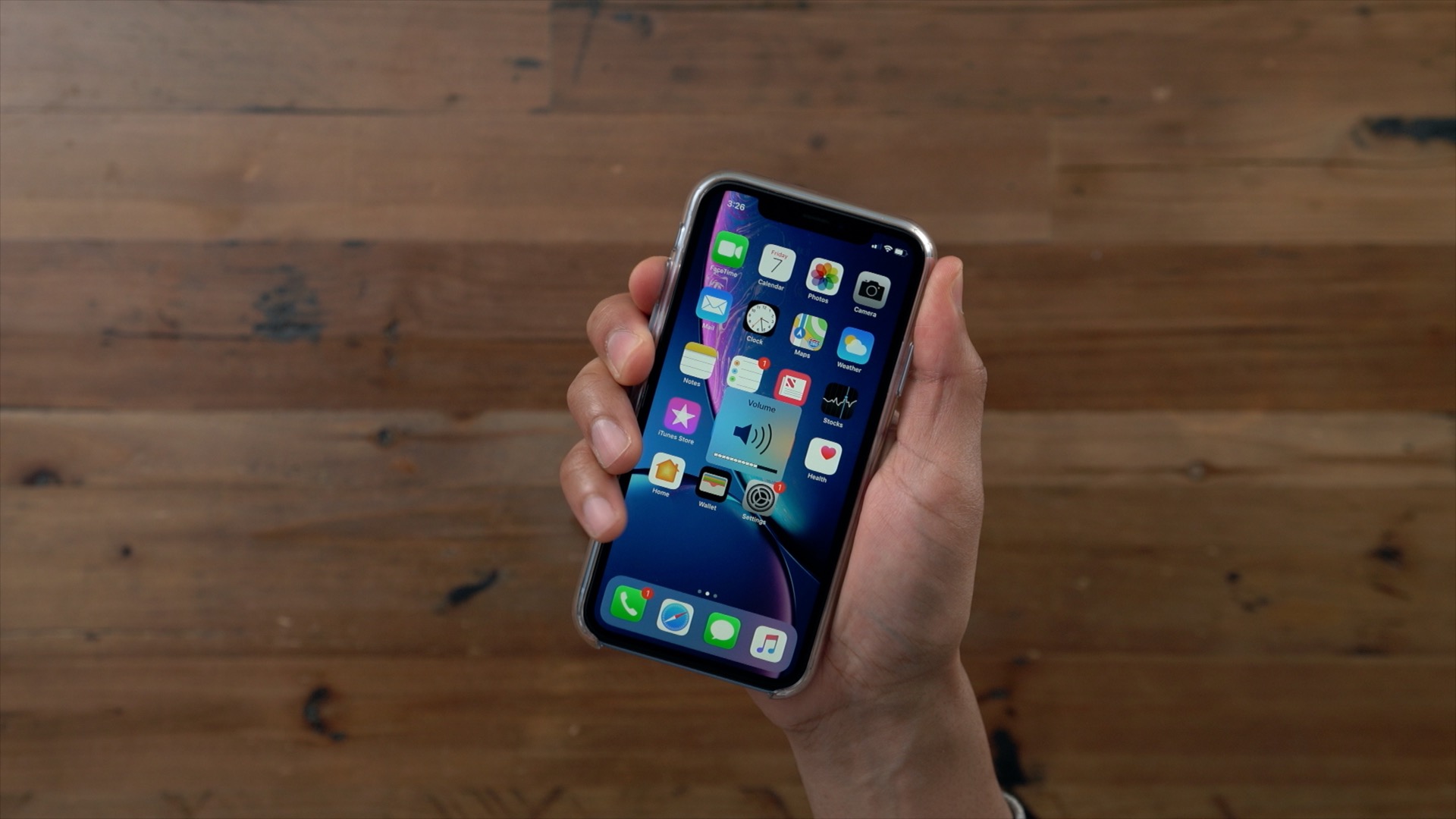 Review: iPhone XR Clear Case - is it worth the premium price? [Video ...