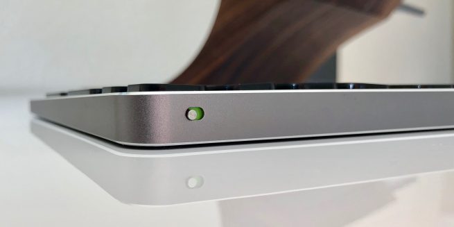 Great space gray Mac keyboard alternative to Apple's Magic Keyboard