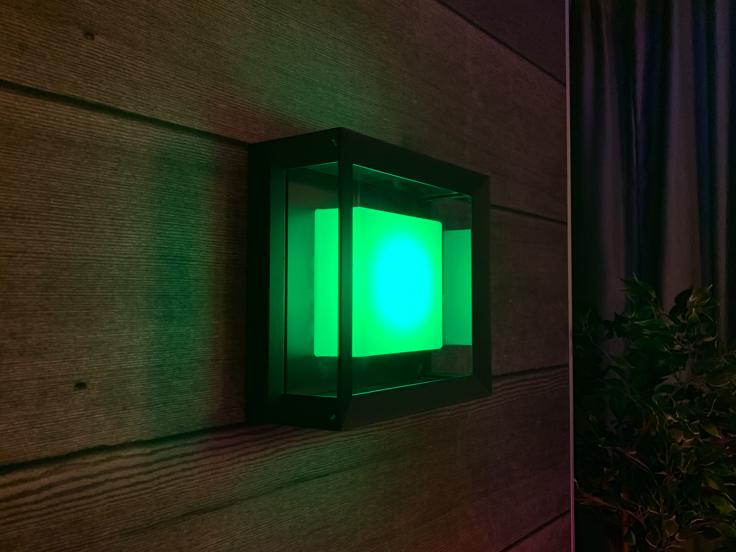 Gallery: Hands-on with the Philips Hue Outdoor sensor and new exterior ...