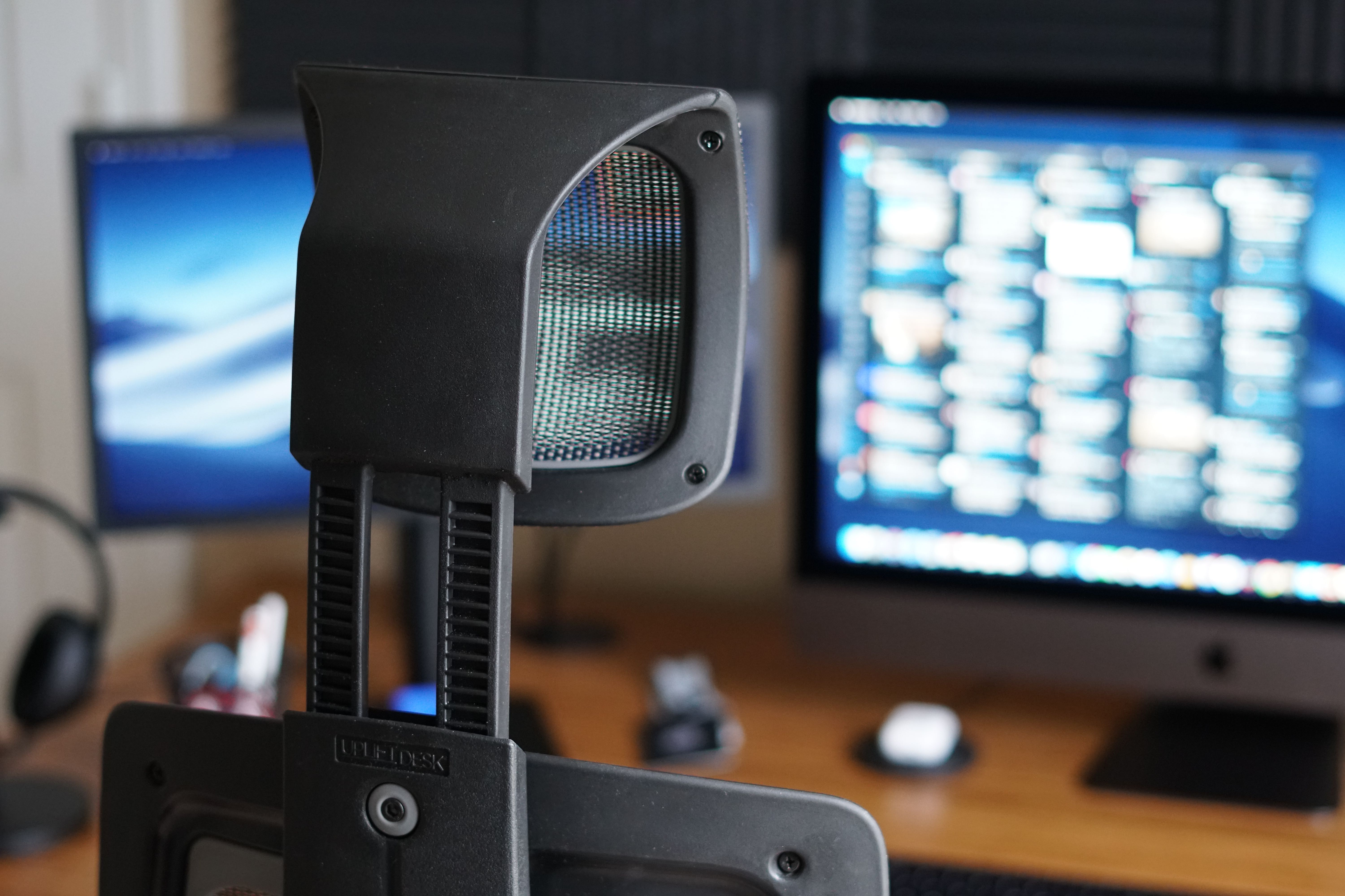 Mac office tour: standing desk, favorite apps, more - 9to5Mac