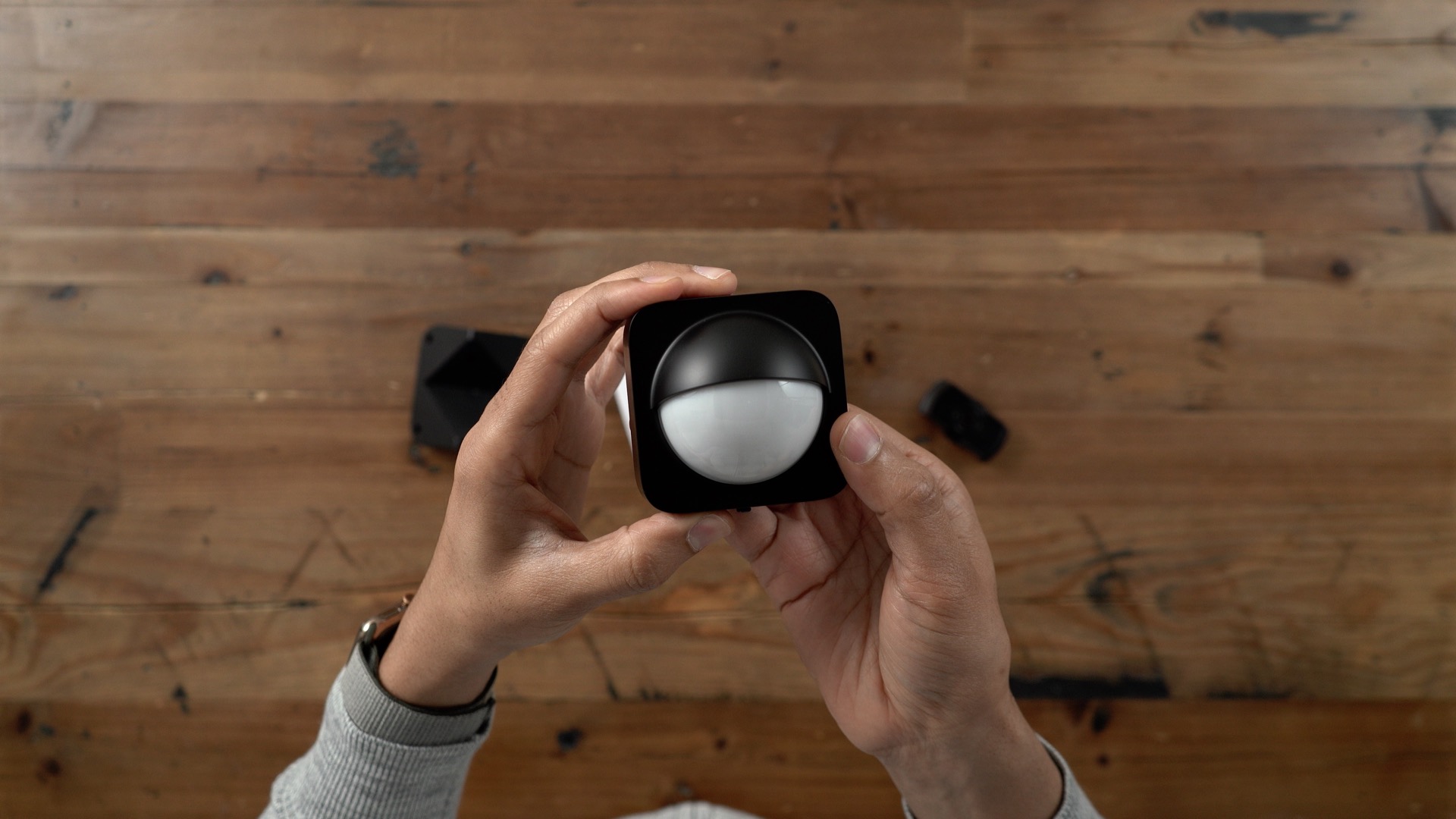 Hands-on: Philips Hue Outdoor sensor: an ideal smart home companion ...