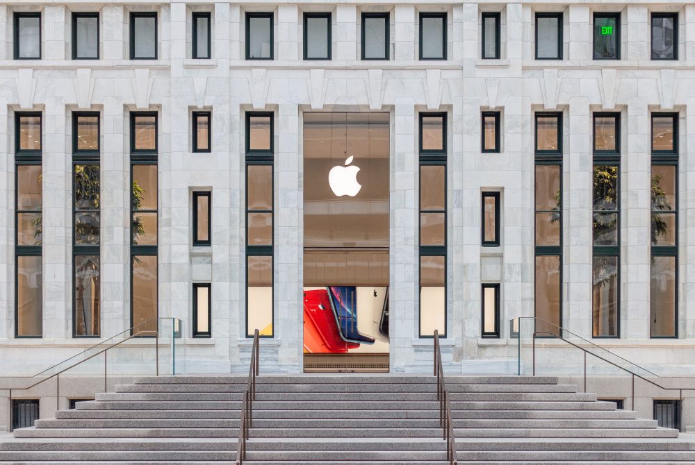 Apple Carnegie Library: An inside look at Apple's most ambitious store ...