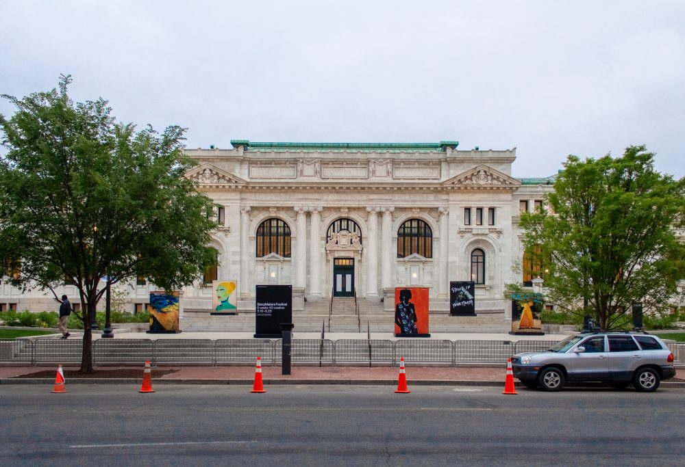 Apple Carnegie Library: An inside look at Apple's most ambitious store ...