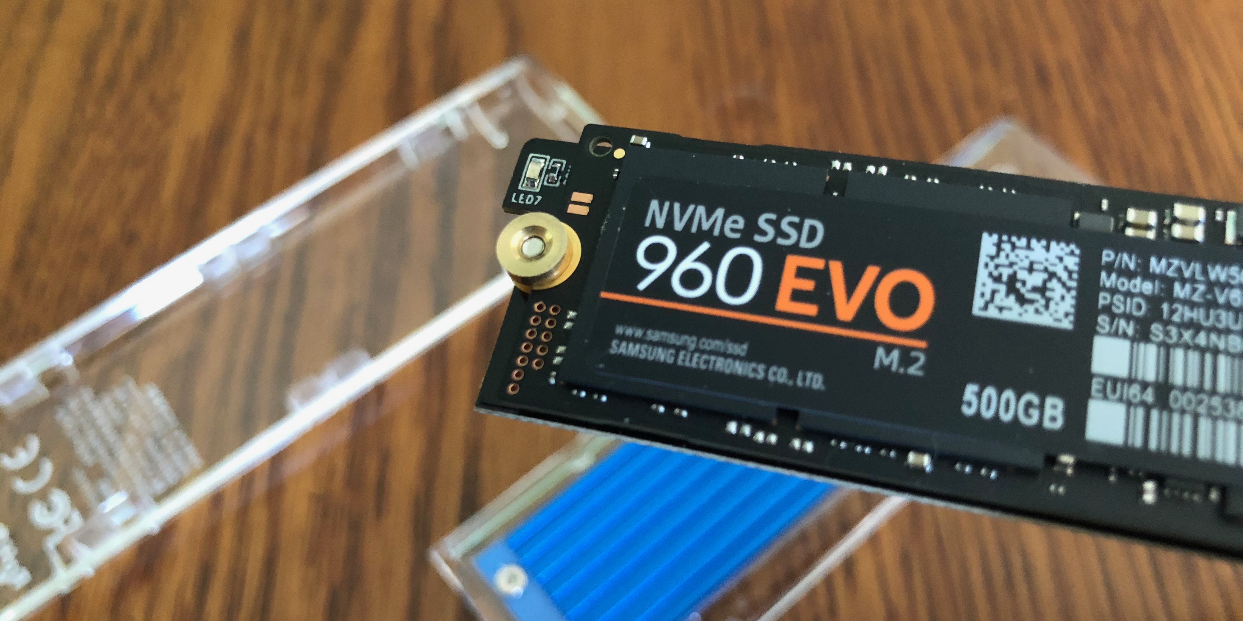 Hands-on with a fun, transparent USB-C NVMe SSD enclosure with 10 Gbps ...
