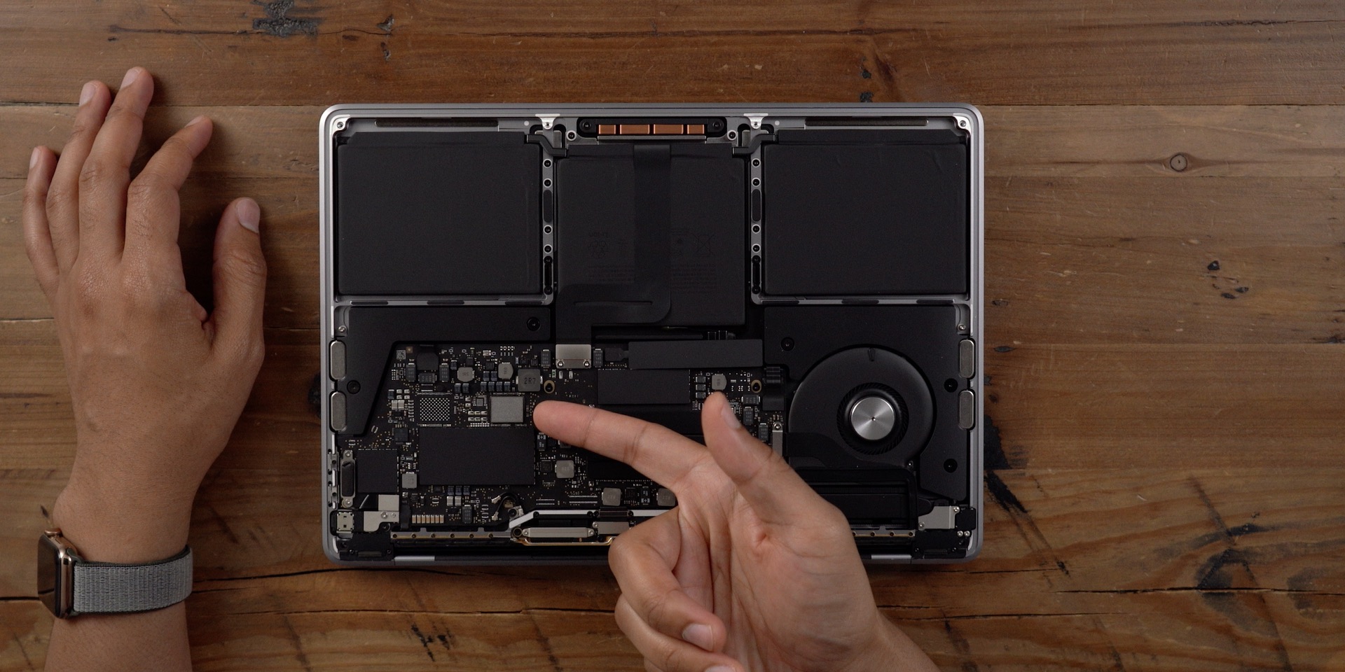 Review: 2019 entry-level $1299 MacBook Pro with Touch Bar and Touch ID