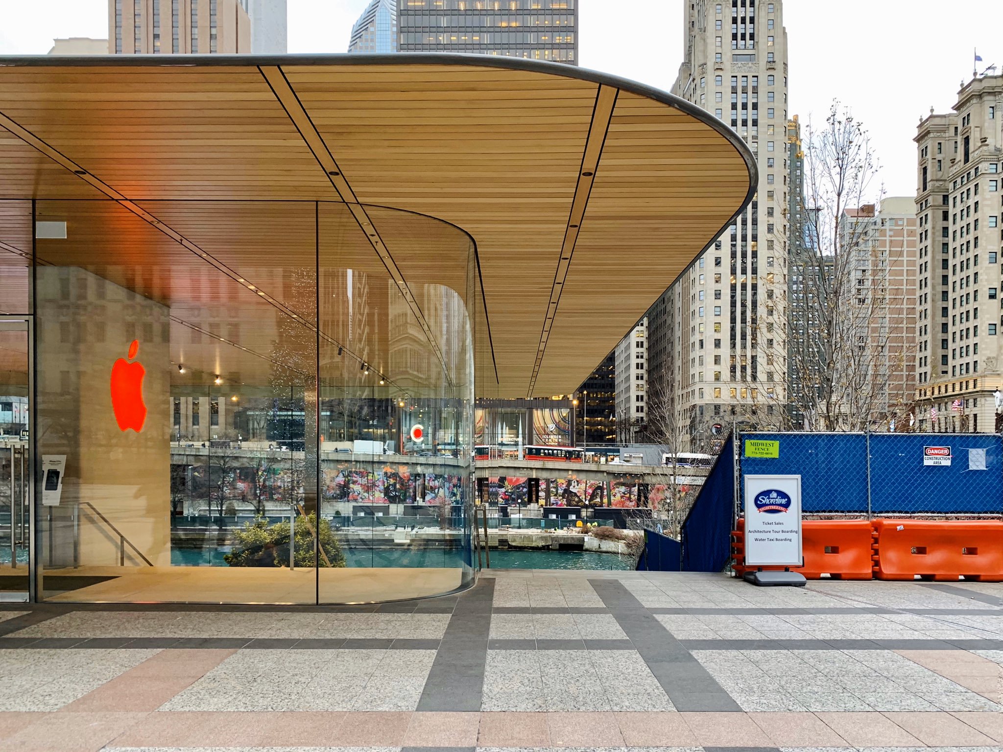 Red Apple Store logos mark run-up to World AIDS Day - 9to5Mac