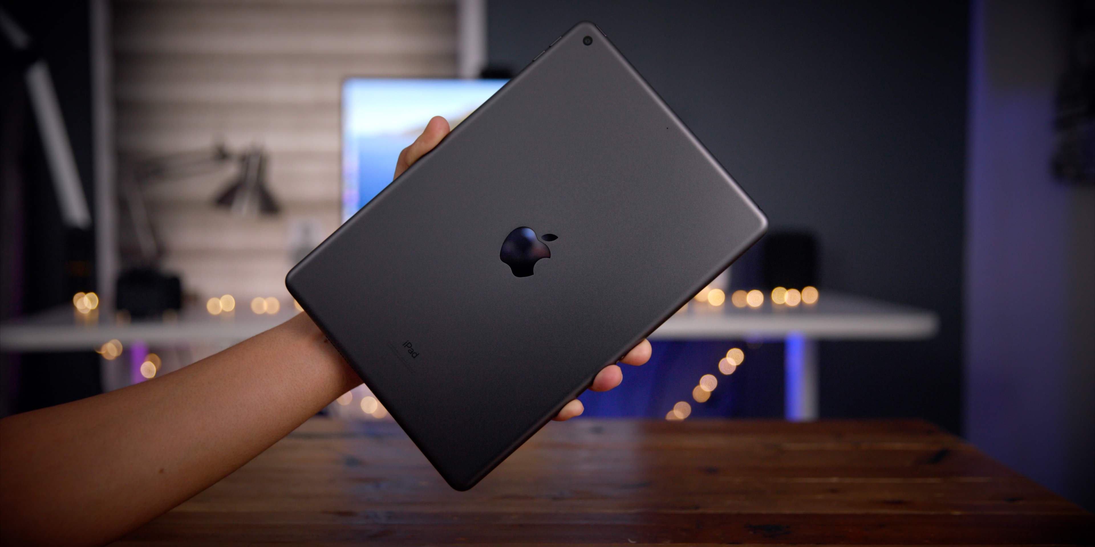 Review: iPad 7 is one of the best values in tech [Video] - 9to5Mac