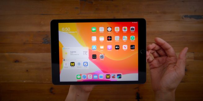 Review: iPad 7 is one of the best values in tech [Video] - 9to5Mac
