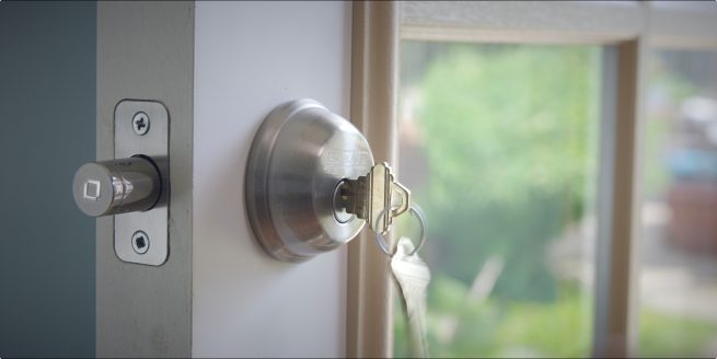 Hands-on: Level Lock turns existing deadbolts into HomeKit smart locks