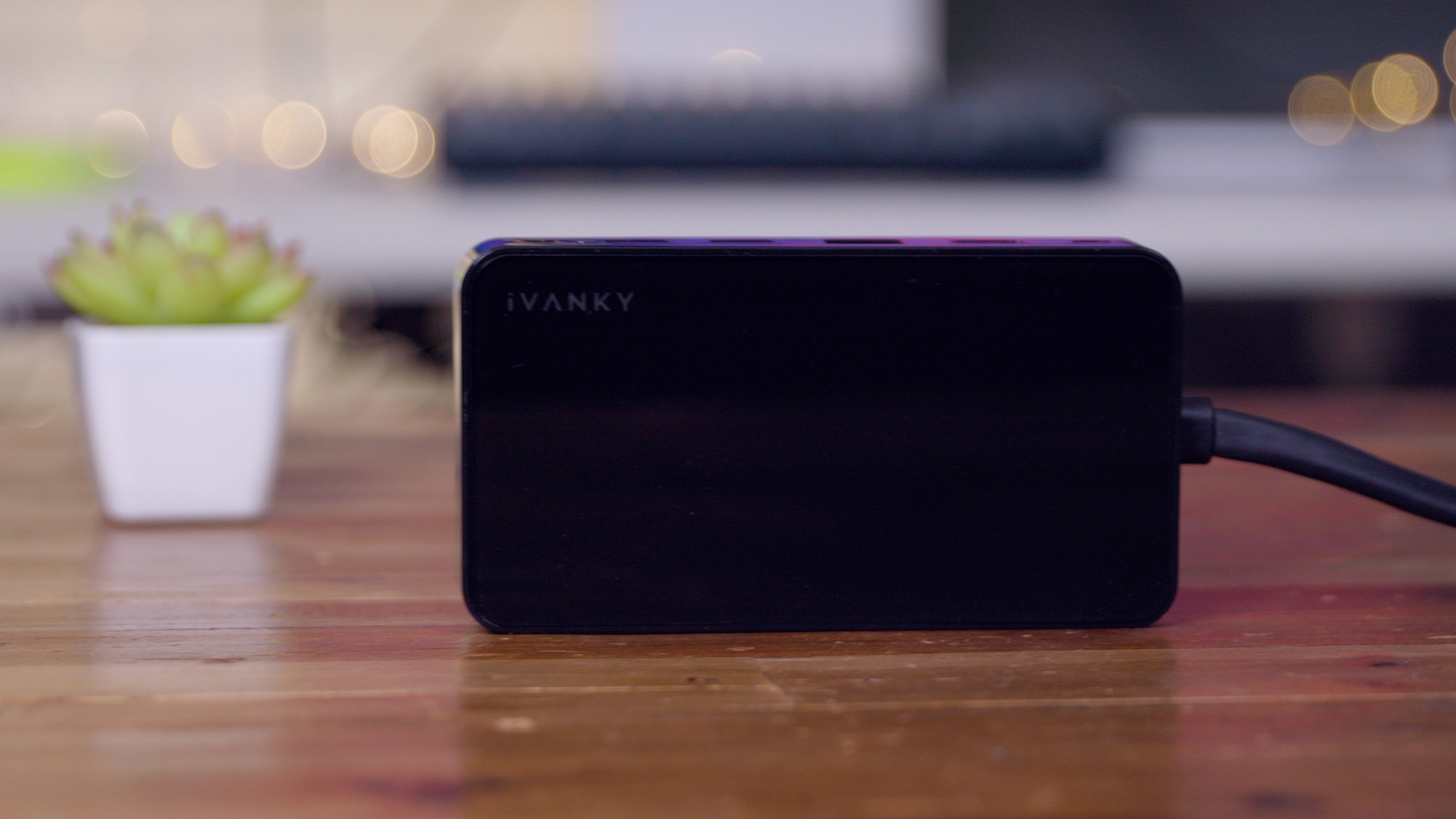 iVANKY 12-in-1 Dual USB-C Docking Station for $99 (Reg $149)- 9to5Mac