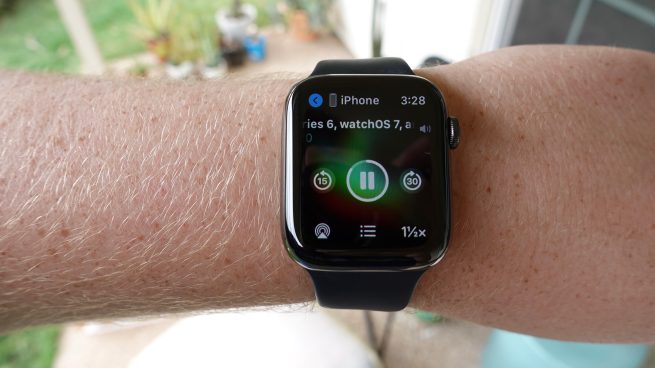 Apple Watch Series 6 Diary: Graphite hands-on and battery life tests ...