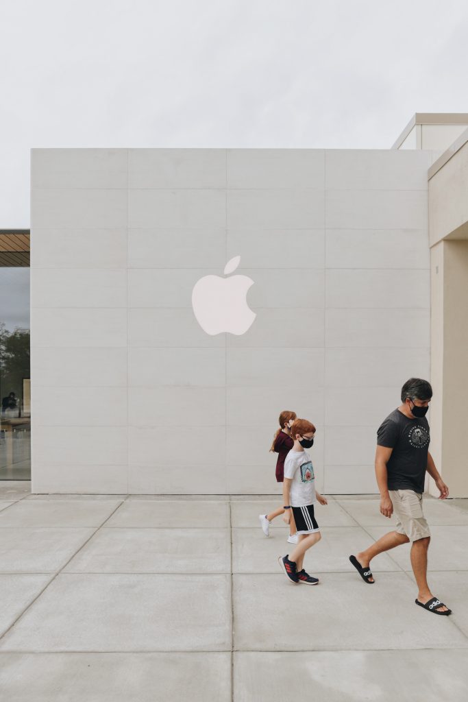 Redesigned Apple Cherry Hill opens with outdoor plaza - 9to5Mac