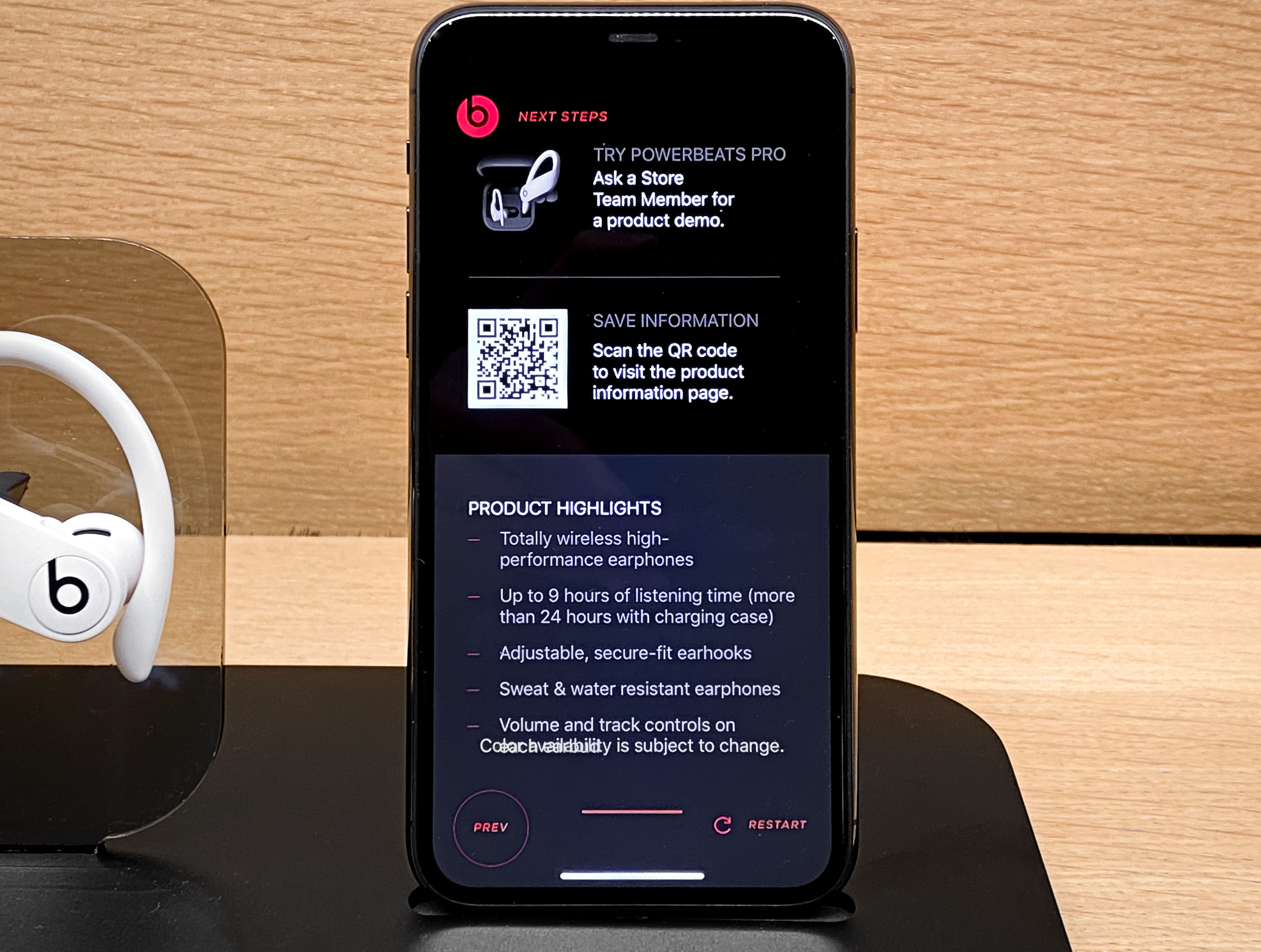 QR codes bring helpful context to the Apple Store experience - 9to5Mac