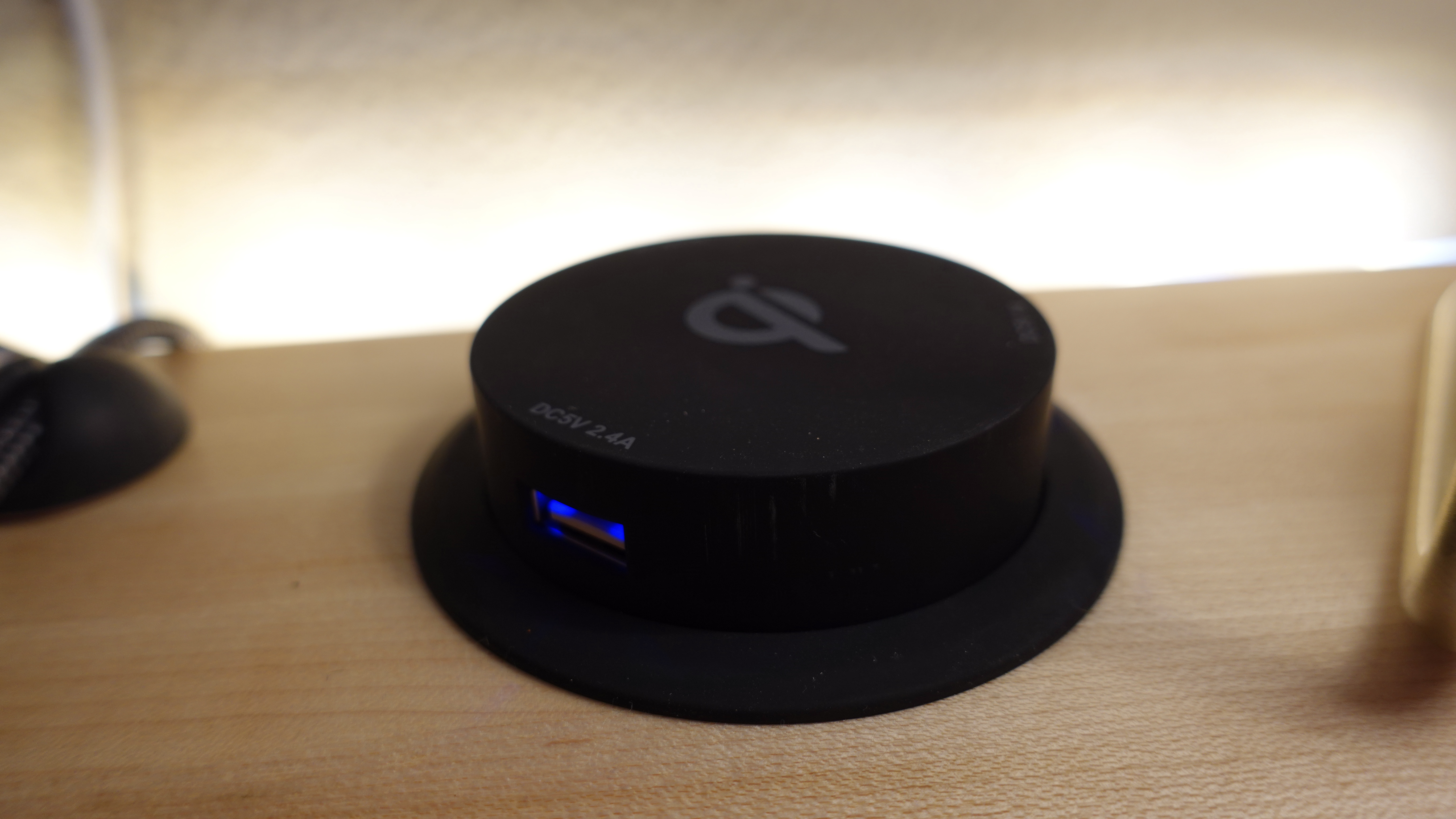 Office tour — VertDesk standing desk, 16” MacBook Pro, favorite Mac ...