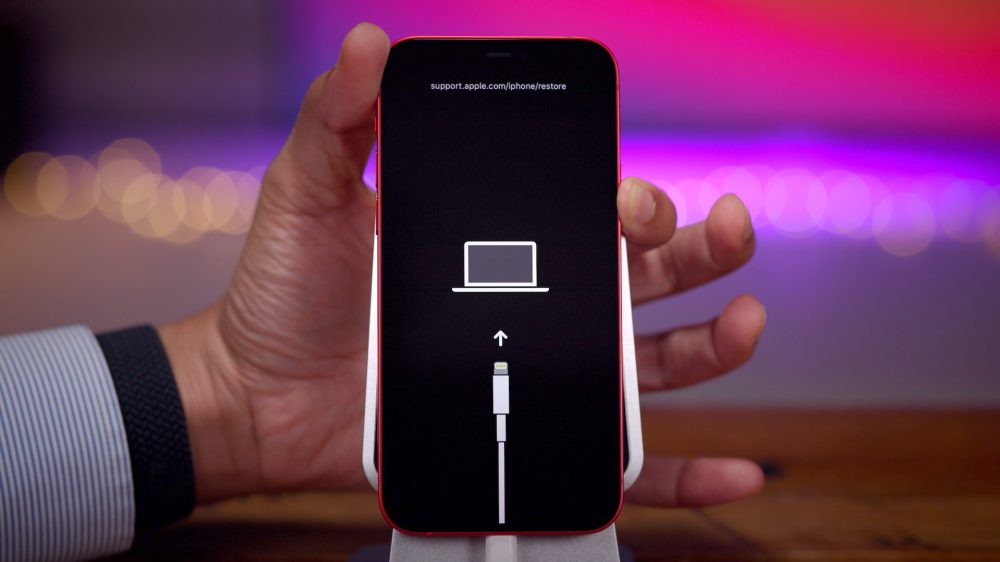 How-to: Turn off, force restart iPhone 12, enter recovery mode, DFU ...