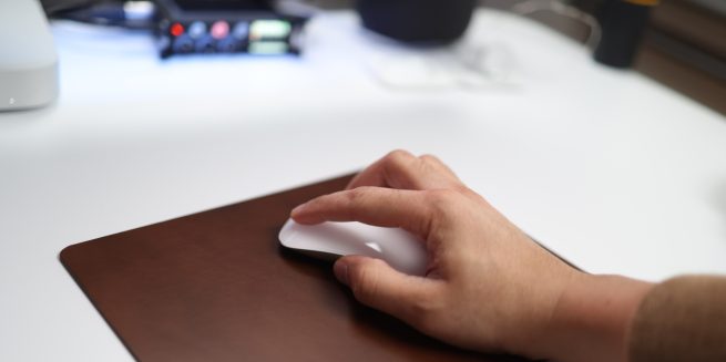Hands-on with the Nomad leather sleeve for MacBooks - 9to5Mac