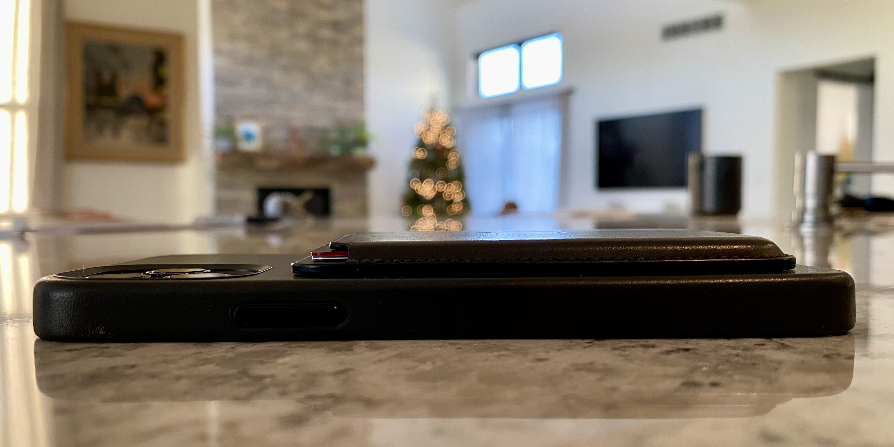 iPhone wallet gift guide: Great options everyone - 9to5Mac