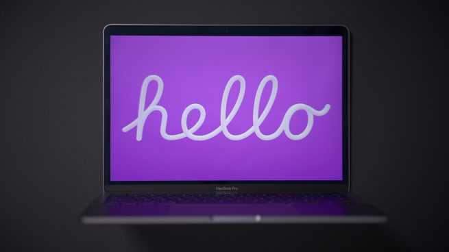 Hands-on: Apple's new 'Hello' screen saver for Macs running macOS 11.3 ...